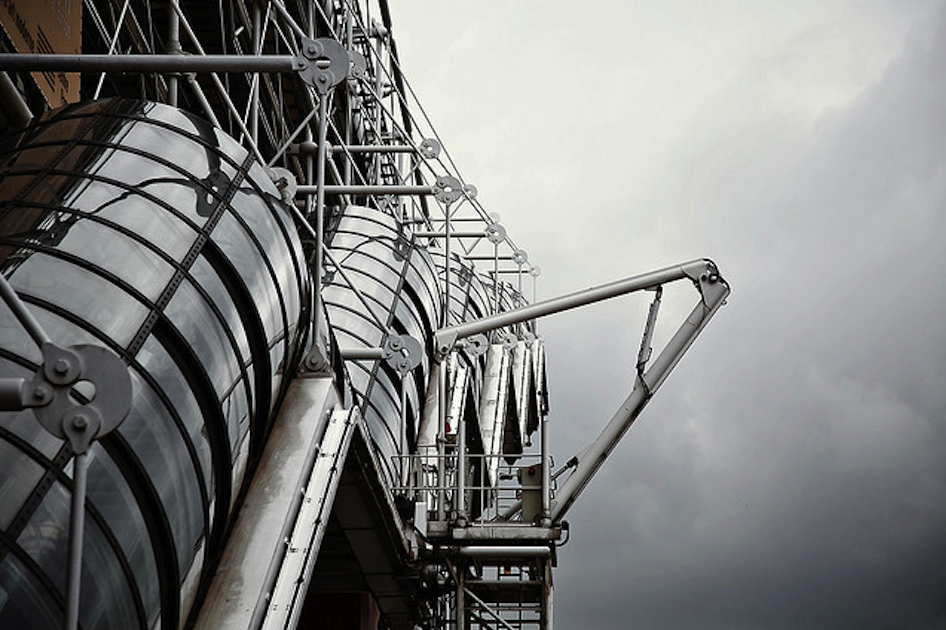 Crossed Wires | www.splicetoday.com