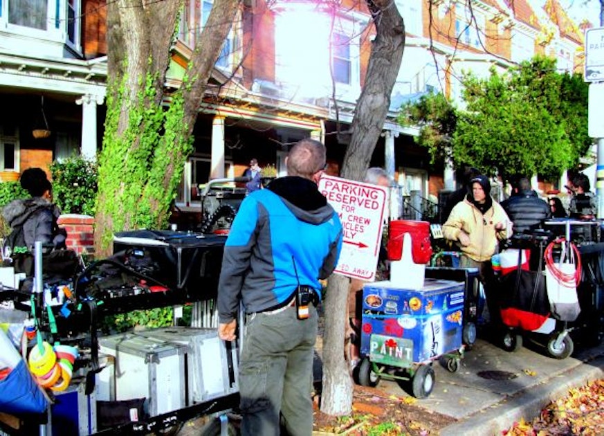 Lessons From a Film Set Extra | www.splicetoday.com