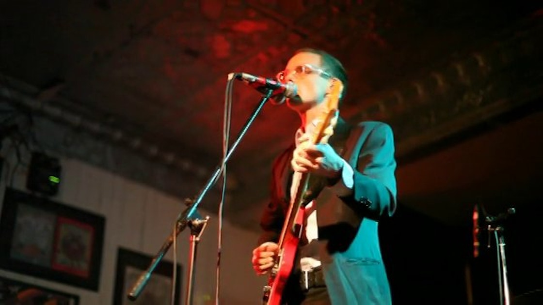 Alden Penner's New Solo Album Is Okay | www.splicetoday.com