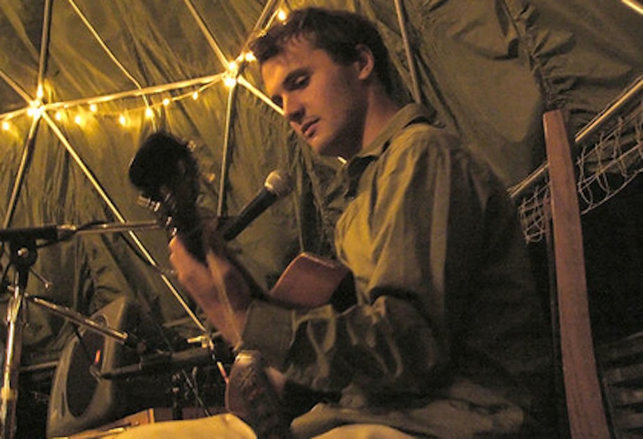 ALBUM REVIEW: The Microphones, The Glow pt. 2 | www.splicetoday.com