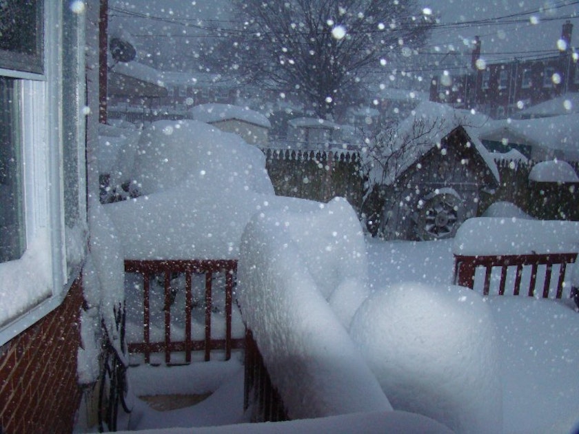 30 Inches of Snow in 30 Seconds | www.splicetoday.com